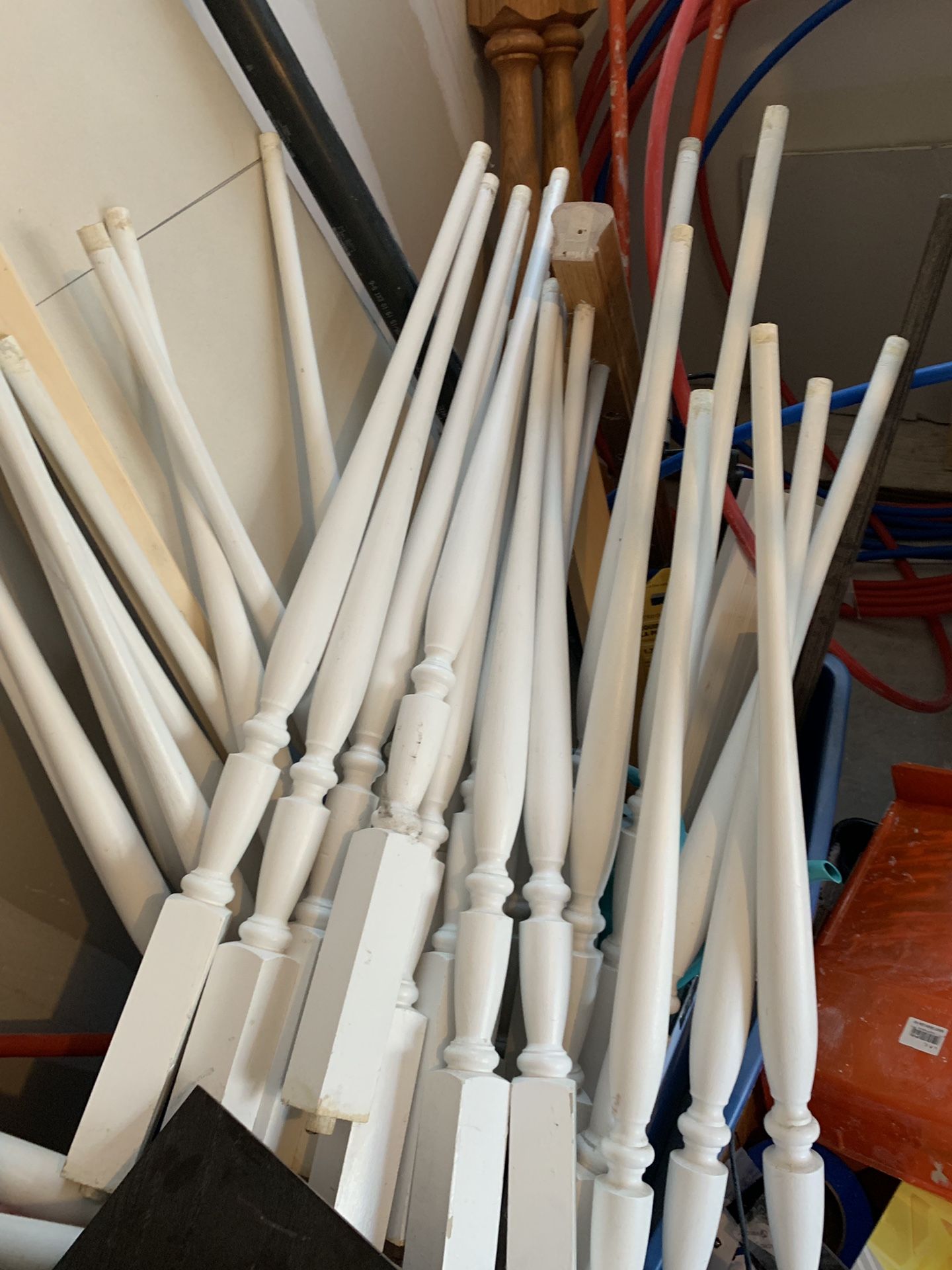 30 Wood spindles 2 railings and 2 post. for Sale in Wayne, NJ - OfferUp