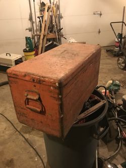 Antique caterpillar service tool box for Sale in La Vergne, TN - OfferUp