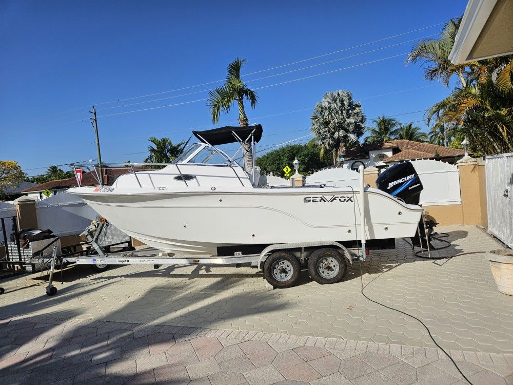 2006 SeaFox Walk around for Sale in Miami, FL - OfferUp