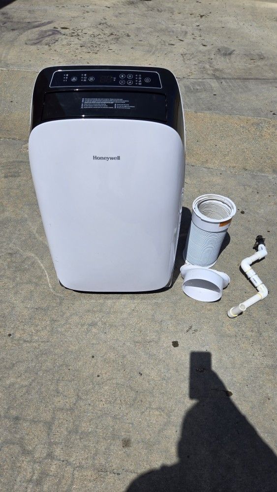 Honeywell 12,000 BTU Portable Air Conditioner for Bedroom, Living Room ...