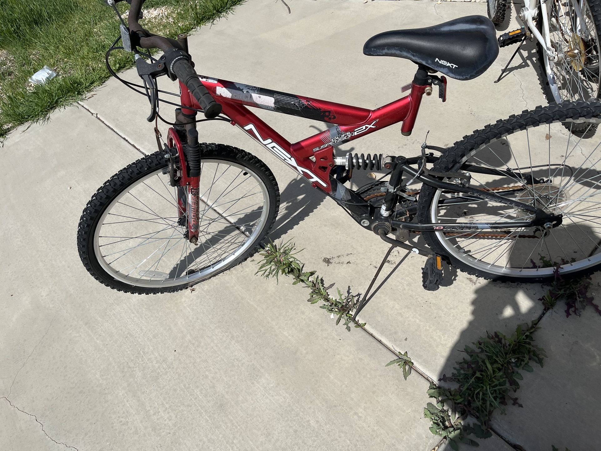 Two 18 Speed Mountain Bikes ($40 For Both Or 25 Each) for Sale in ...