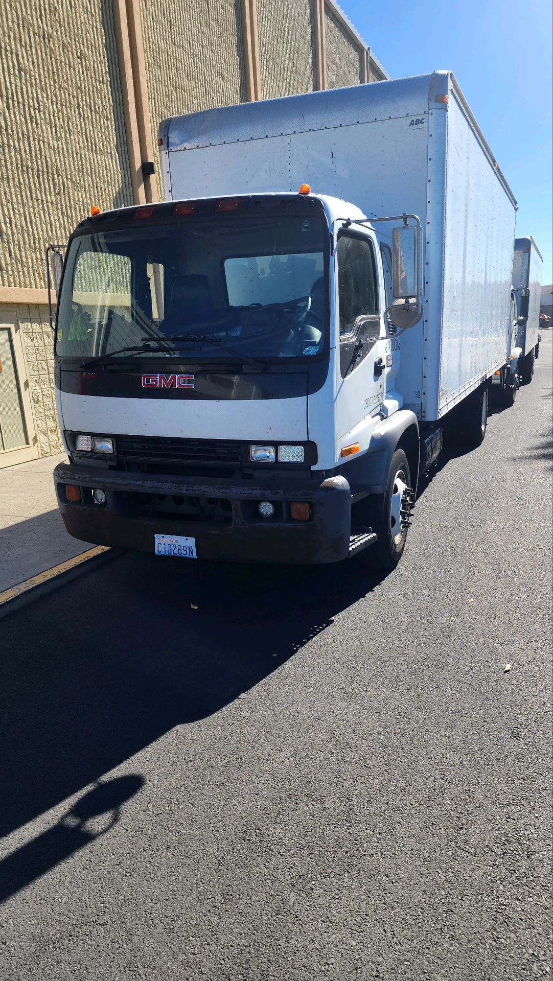 2007 GMC T7500 for Sale in Kent, WA - OfferUp