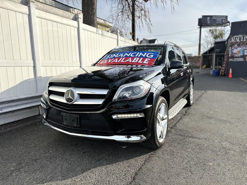 2013 Mercedes-Benz GL 550 for Sale in Paterson, NJ - OfferUp