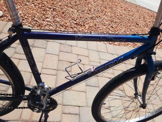 Men's 26 Inch TREK MOUNTAIN TRACK Hybrid mountain Bike for Sale in ...