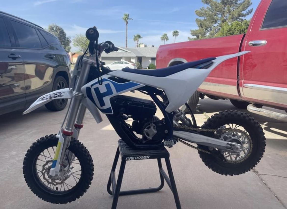 2021 Husqvarna EE5 for Sale in Mesa, AZ - OfferUp