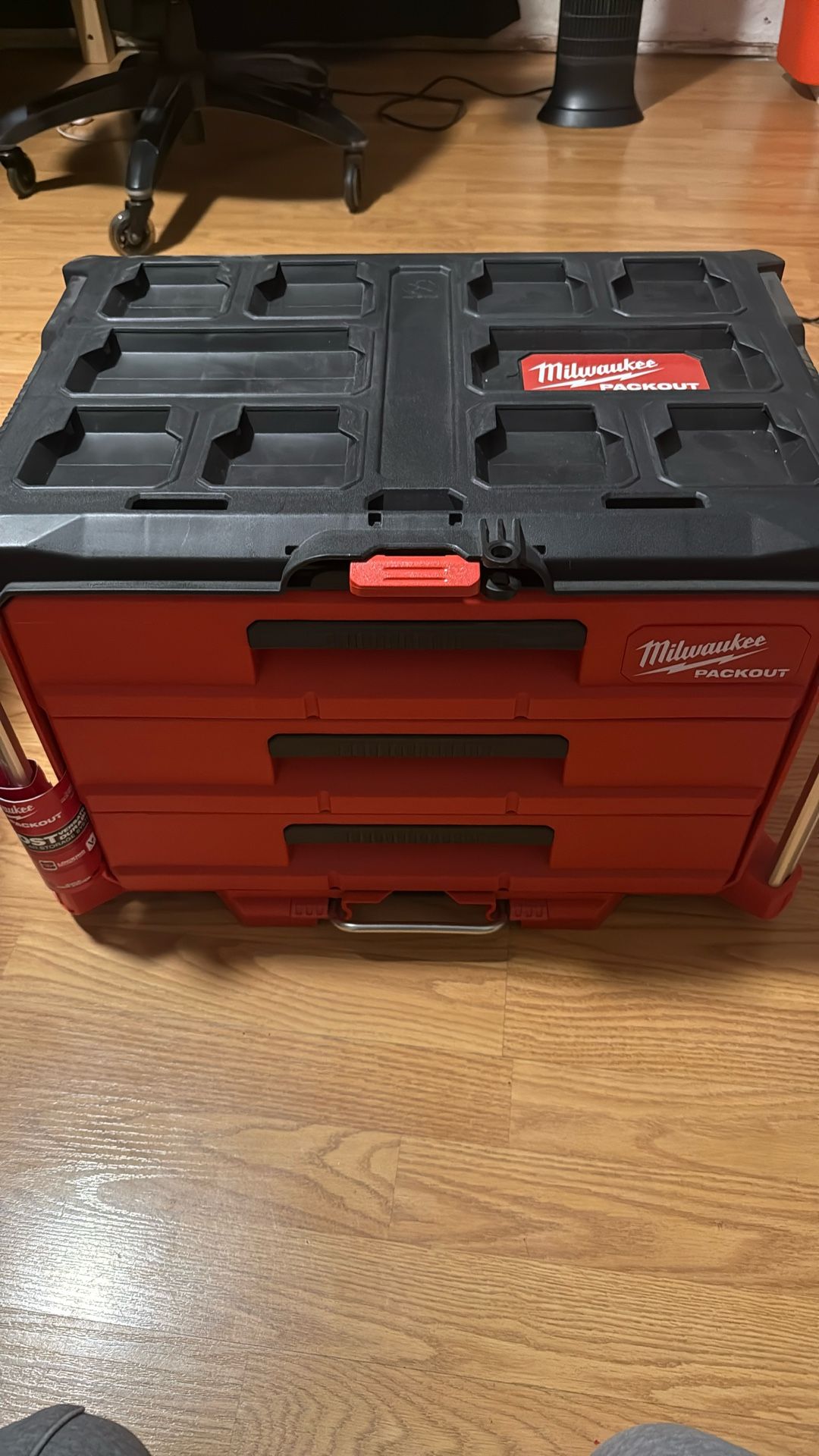 Milwaukee PACKOUT 22 in. Modular 3-Drawer Tool Box with Metal ...