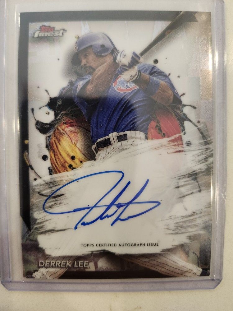 2024 Topps Finest Derek Lee Autograph for Sale in Glendale, AZ - OfferUp
