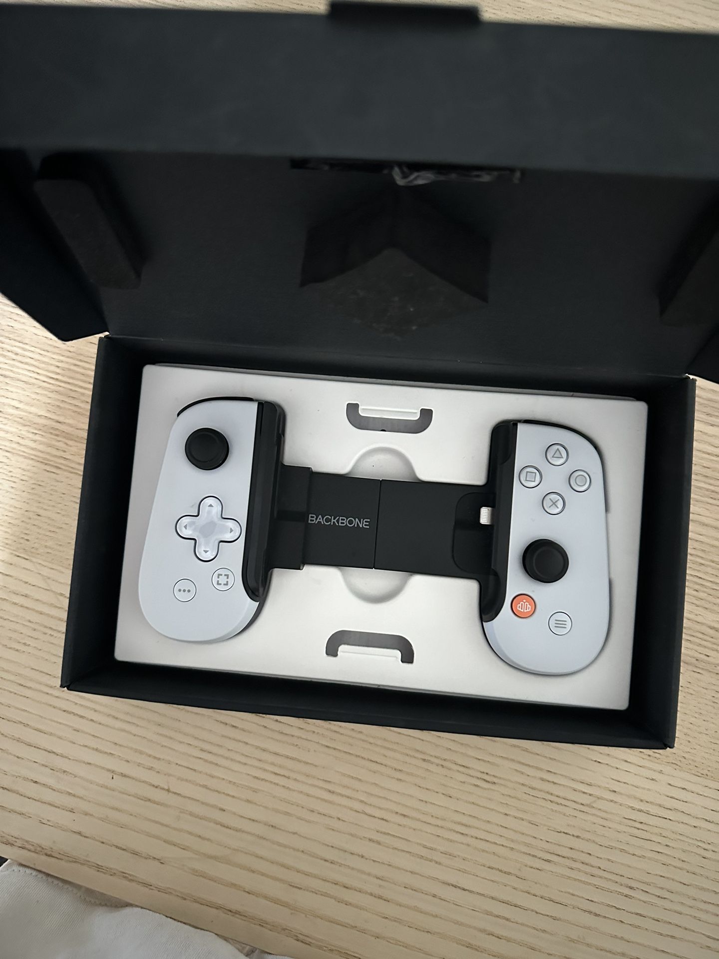 Backbone Controller (PlayStation Edition) for Sale in Chino, CA - OfferUp