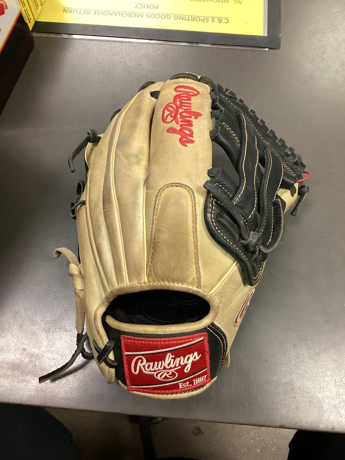 Used Rawlings GG Elite 11.75 Glove - RHT (Read Description) for Sale in ...