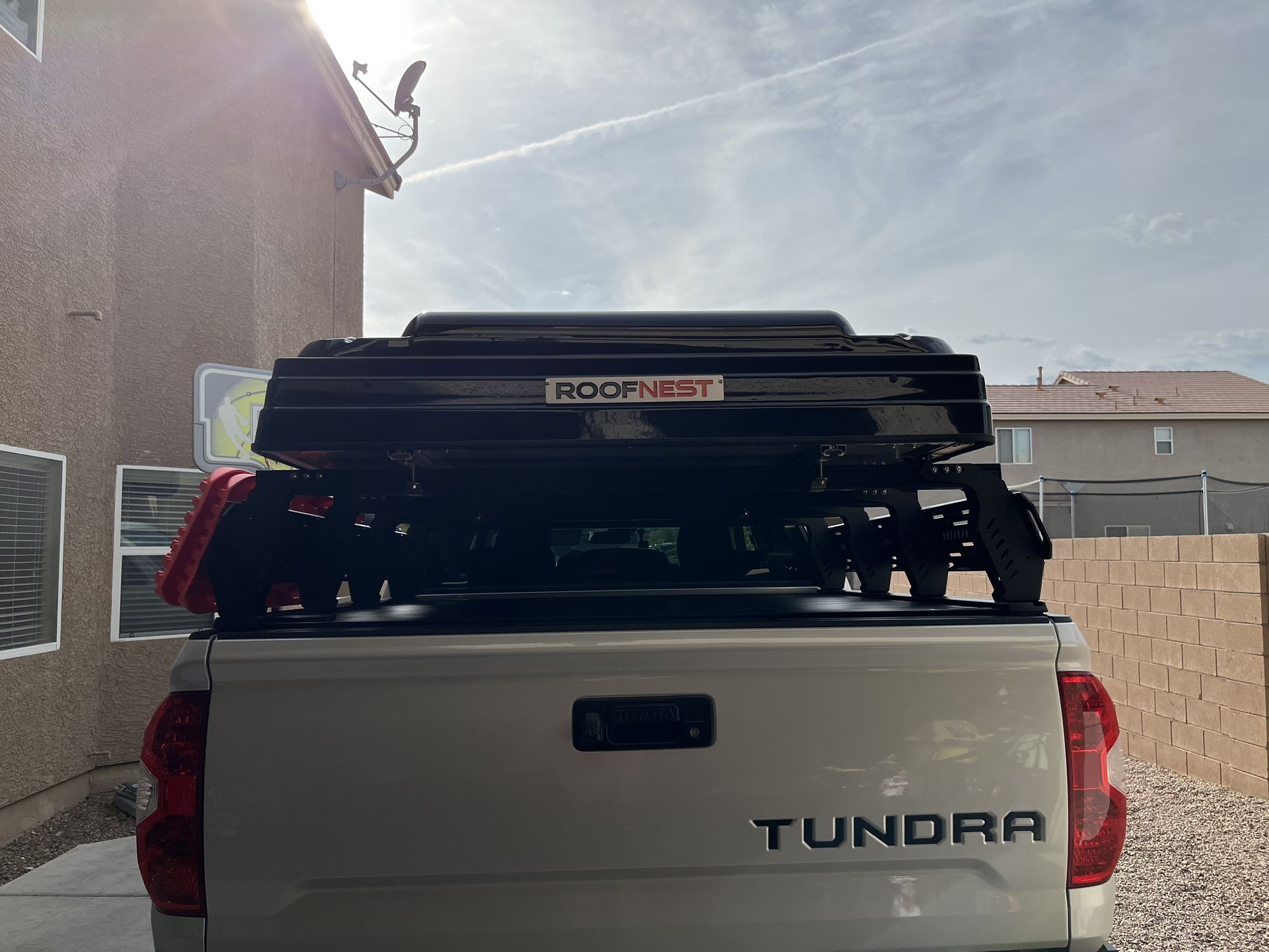 Retrax Pro XR, UpTop Overland Bed Rack and Condor XL RTT for Sale in ...