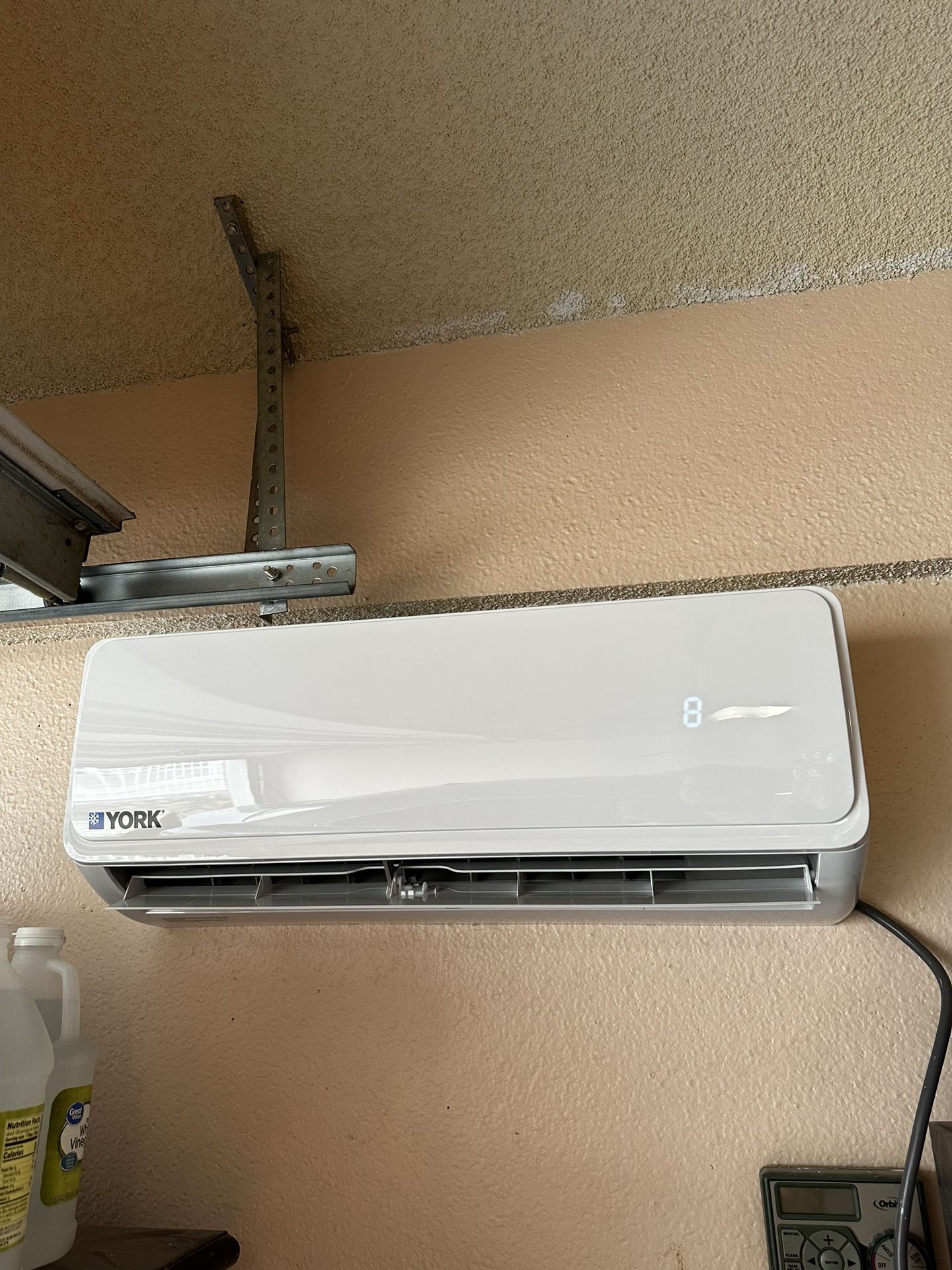 Mini Splits TRAIDEN & YORK for Sale in El Paso, TX - OfferUp