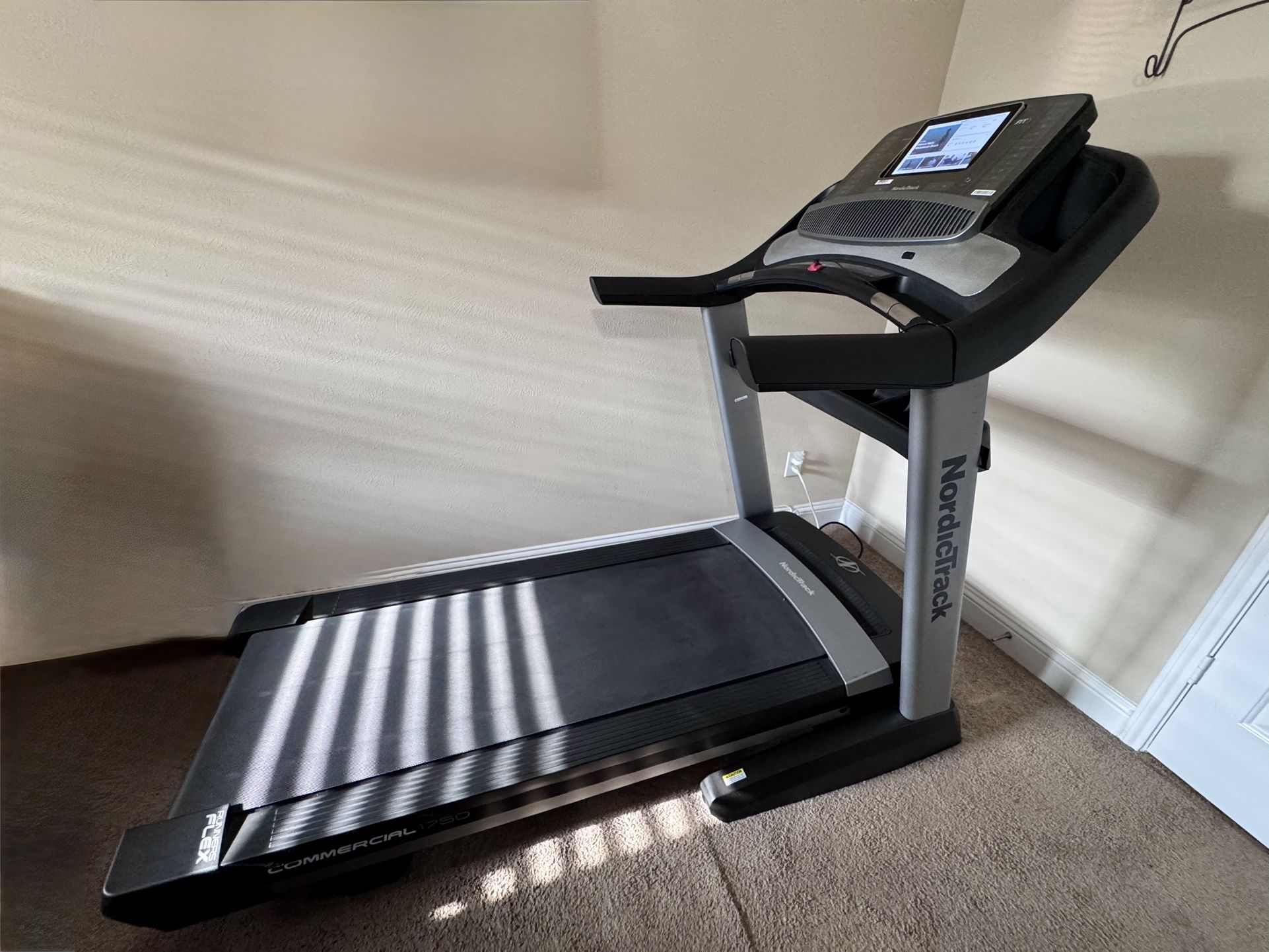 Norditrack Commercial 1750 Treadmill- Lightly Used- Great Condition ...