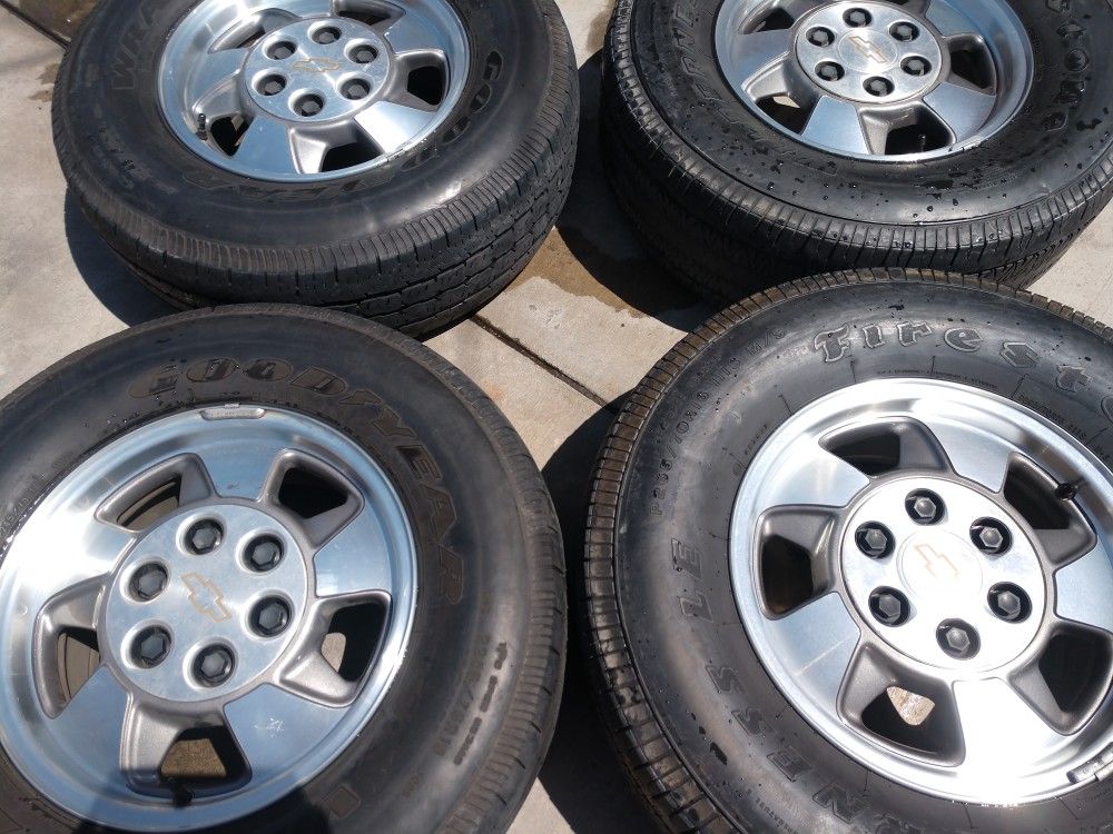 Chevy Suburban rims 16 inch 265 70 16 oem GMC Colorado for Sale in Los ...