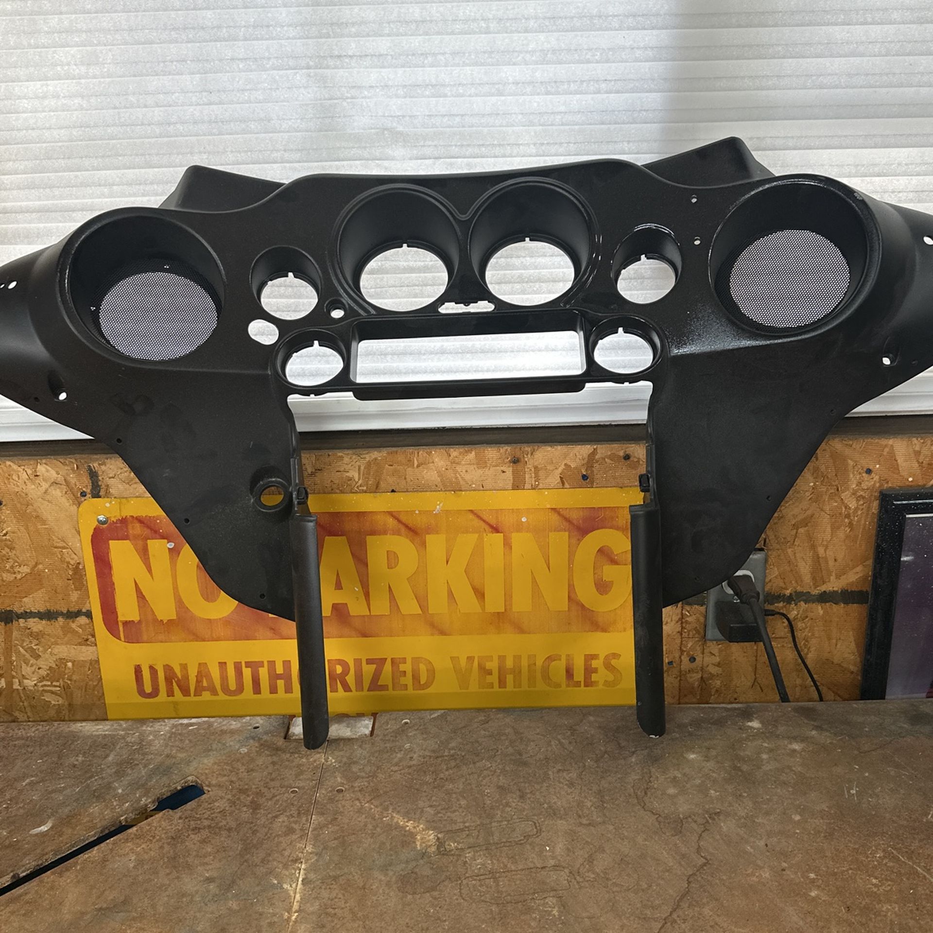 Harley Davidson Inner Fairing And Extended Bags for Sale in Lakeside ...