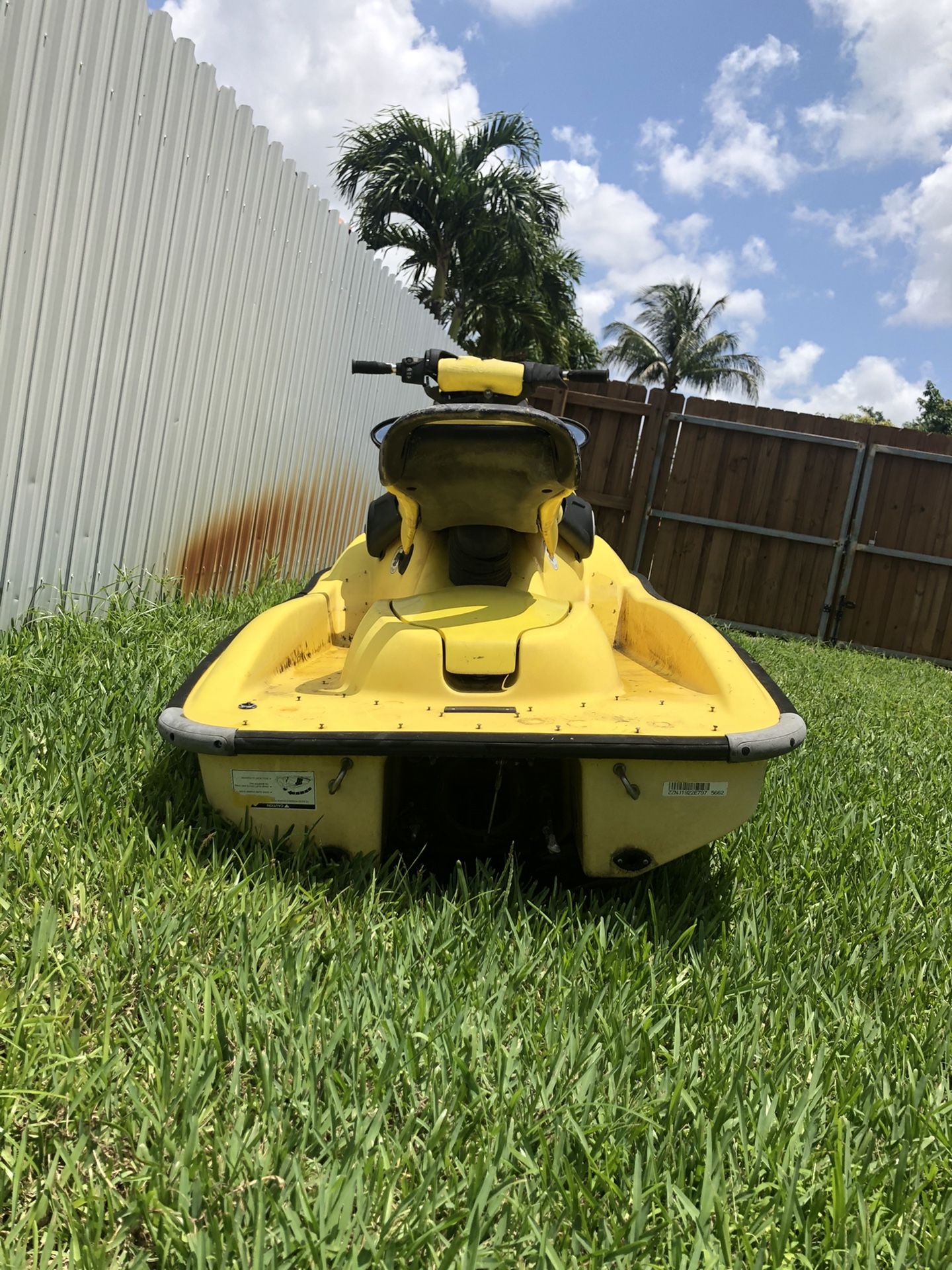 1998 - Yellow SEA•DOO (Hull Only) for Sale in Miami, FL - OfferUp
