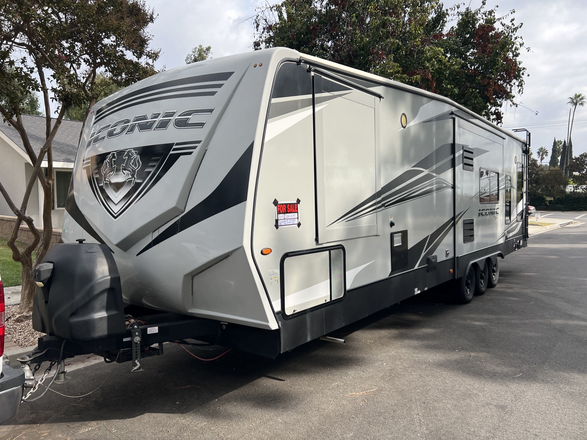 2019 Eclipse Iconic for Sale in Chino Hills, CA - OfferUp