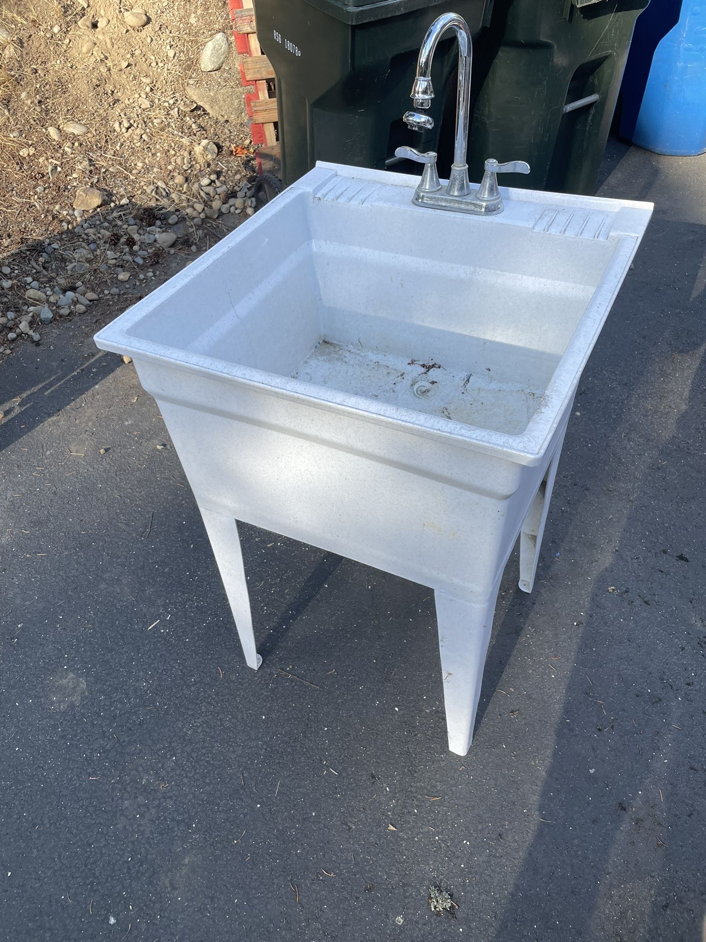 Utility Sink for Sale in Covington, WA - OfferUp