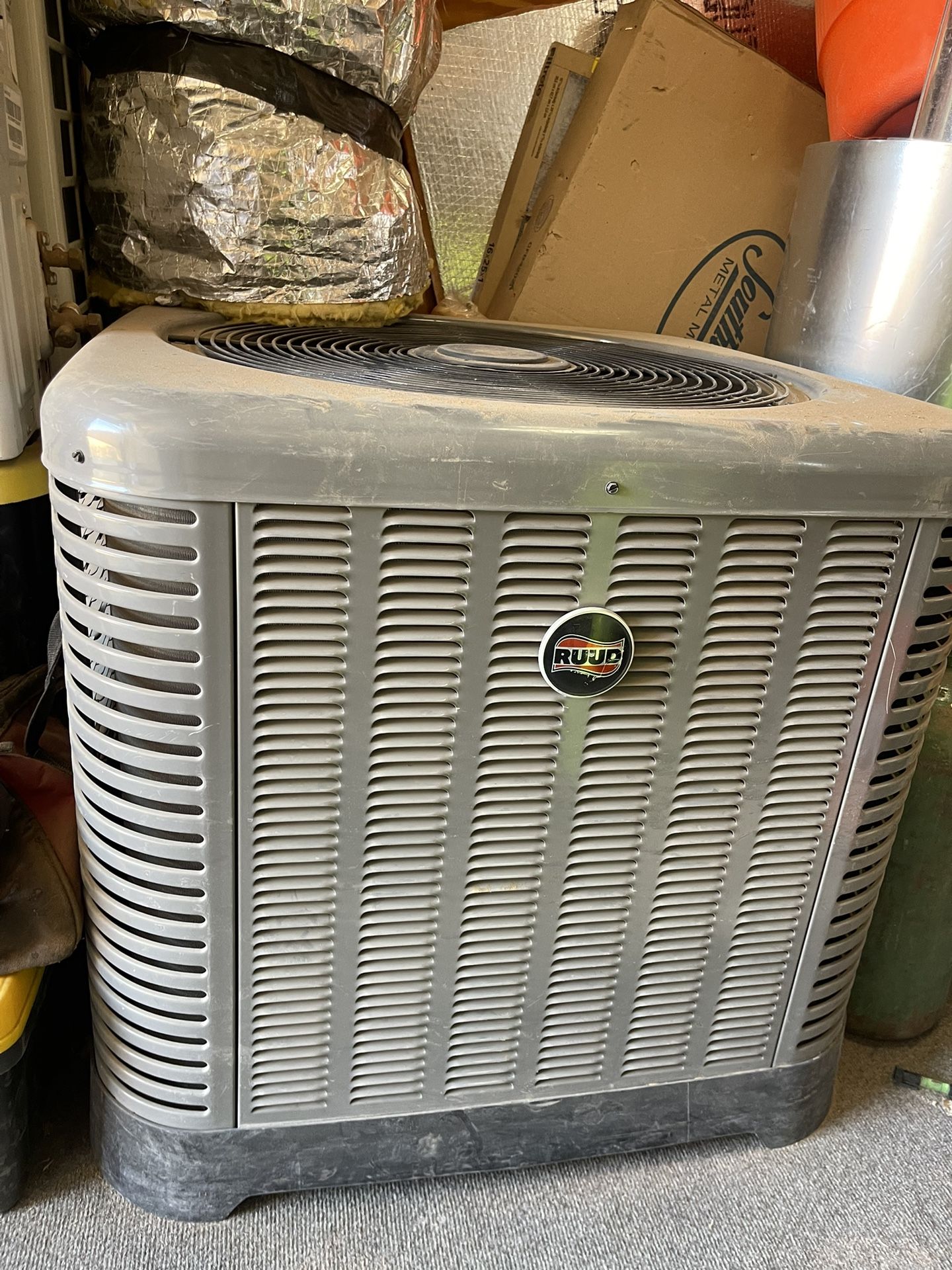 2 Ton Condenser Unit 410a for Sale in Ysleta Sur, TX - OfferUp