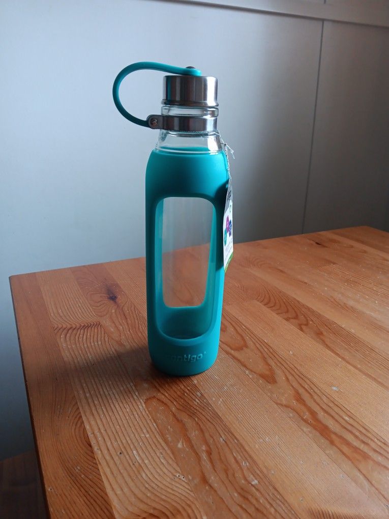 Contigo 20 Oz Purity Glass Water Bottle for Sale in Tumwater, WA - OfferUp