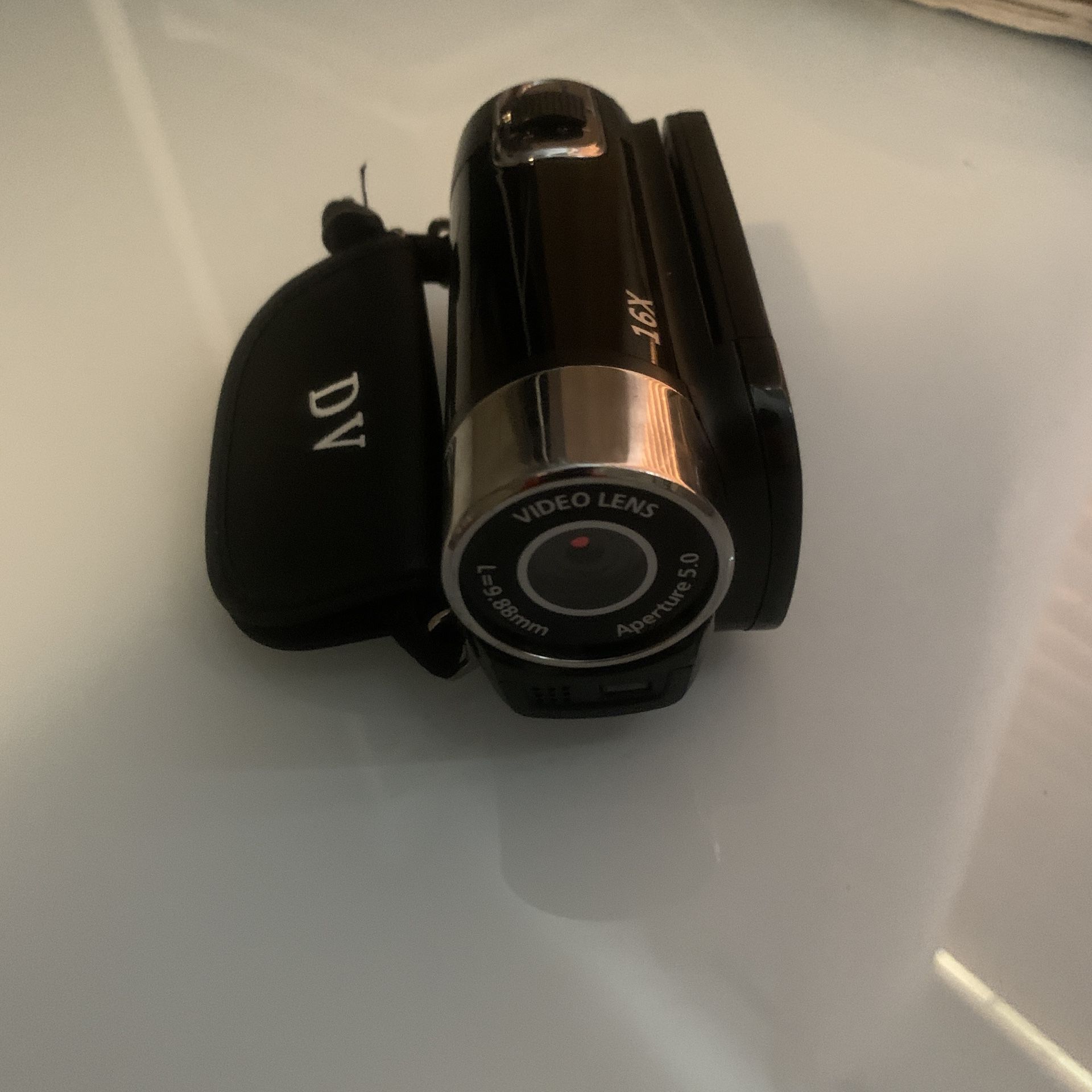 Digital Camcorder, DH-90 16X Digital Zoom 2.7 Inch Colourful Display Screen, High Definition ...