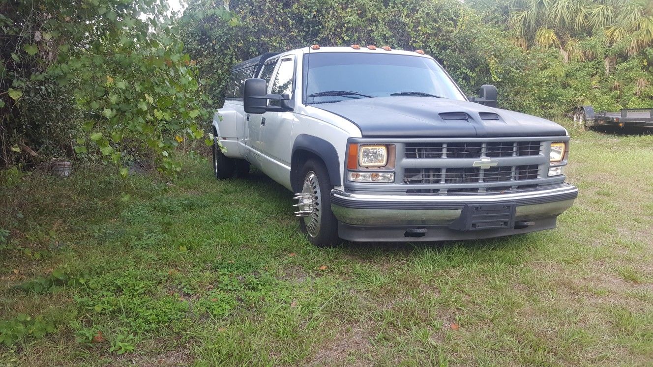 1996 Chevy 3500 Dually 110k miles for Sale in PT CHARLOTTE, FL - OfferUp