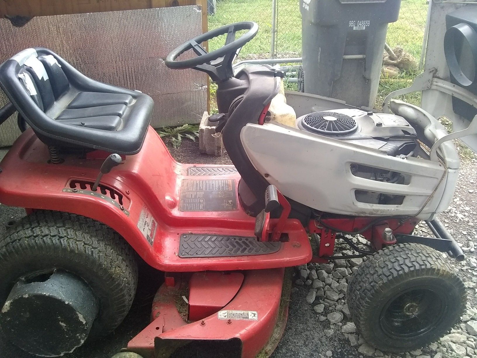 HUSKY RIDING LAWN MOWER for Sale in Anderson, IN - OfferUp
