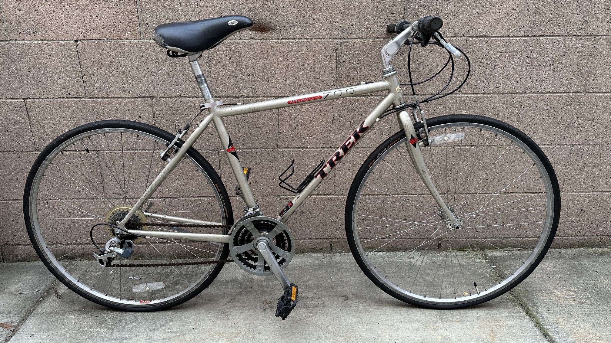 Trek Multitrack 700, 19 Inch Frame for Sale in Westminster, CA - OfferUp