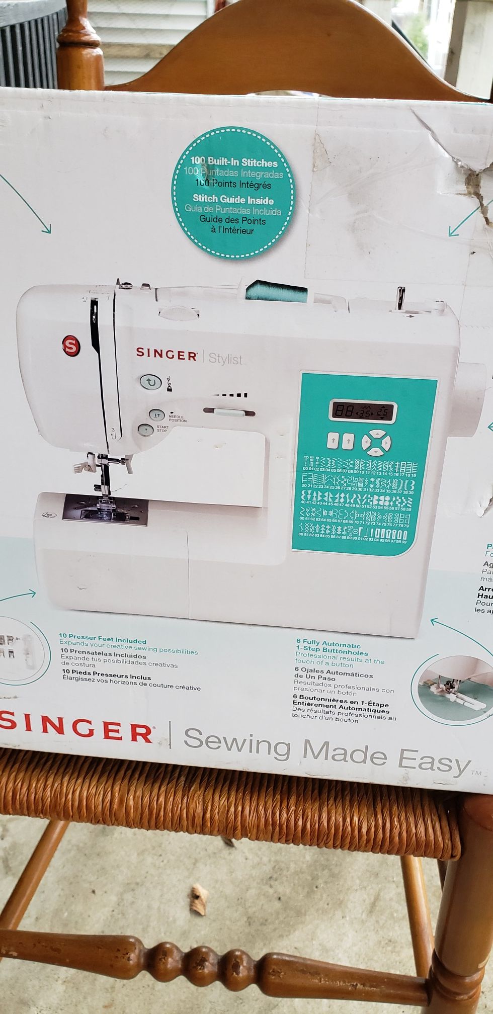 Singer Stylist 7258 Sewing Machine for Sale in Washington, DC - OfferUp