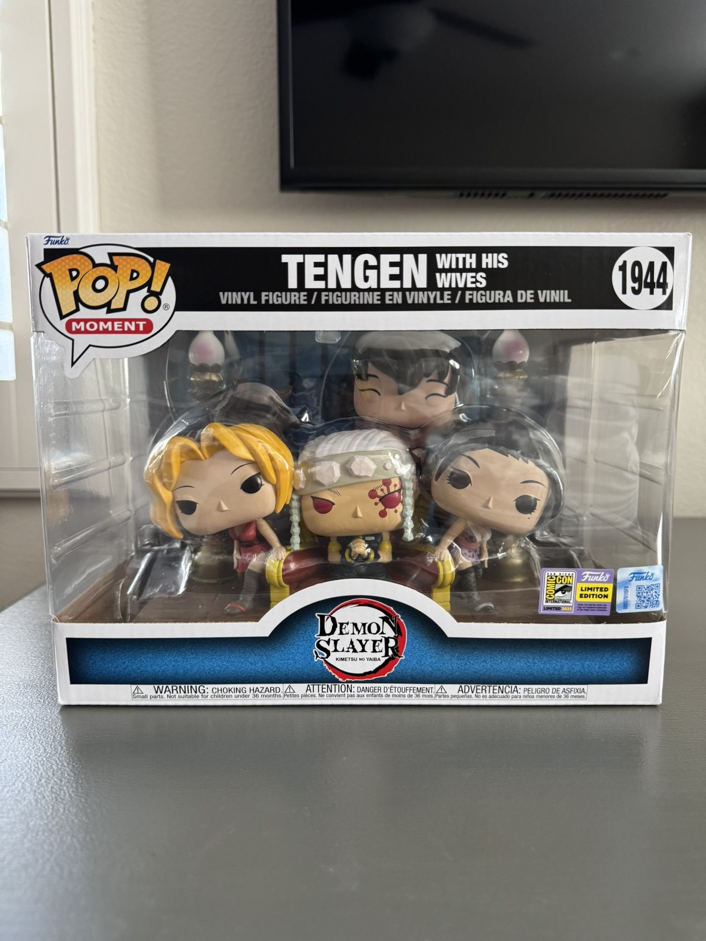 2025 SDCC Comic Con Exclusive Funko Pop #1944 Demon Slayer Tengen with ...