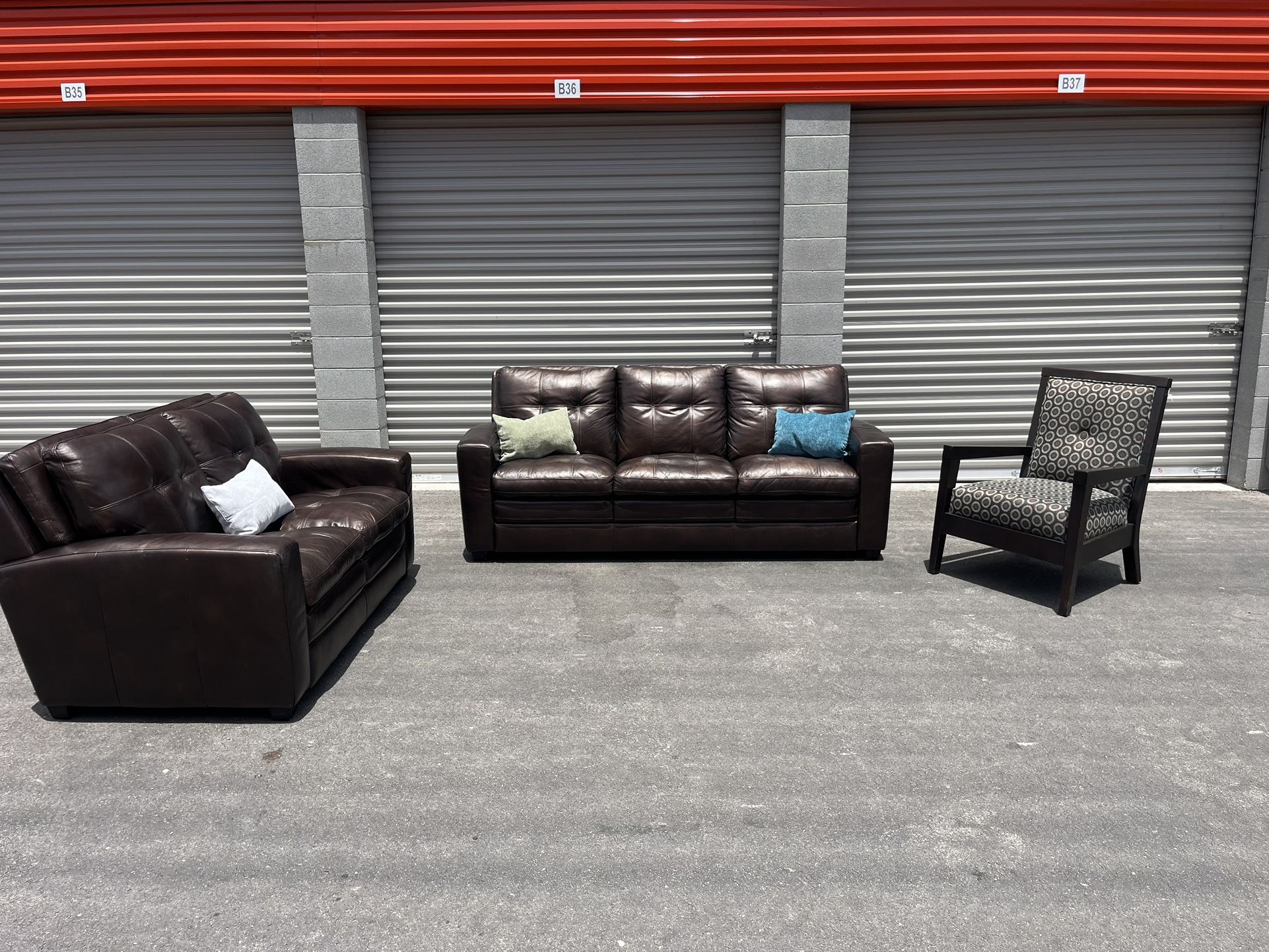 VERY NICE REAL LEATHER SOFA & LOVESEAT SET DELIVERY AVAILABLE for Sale ...