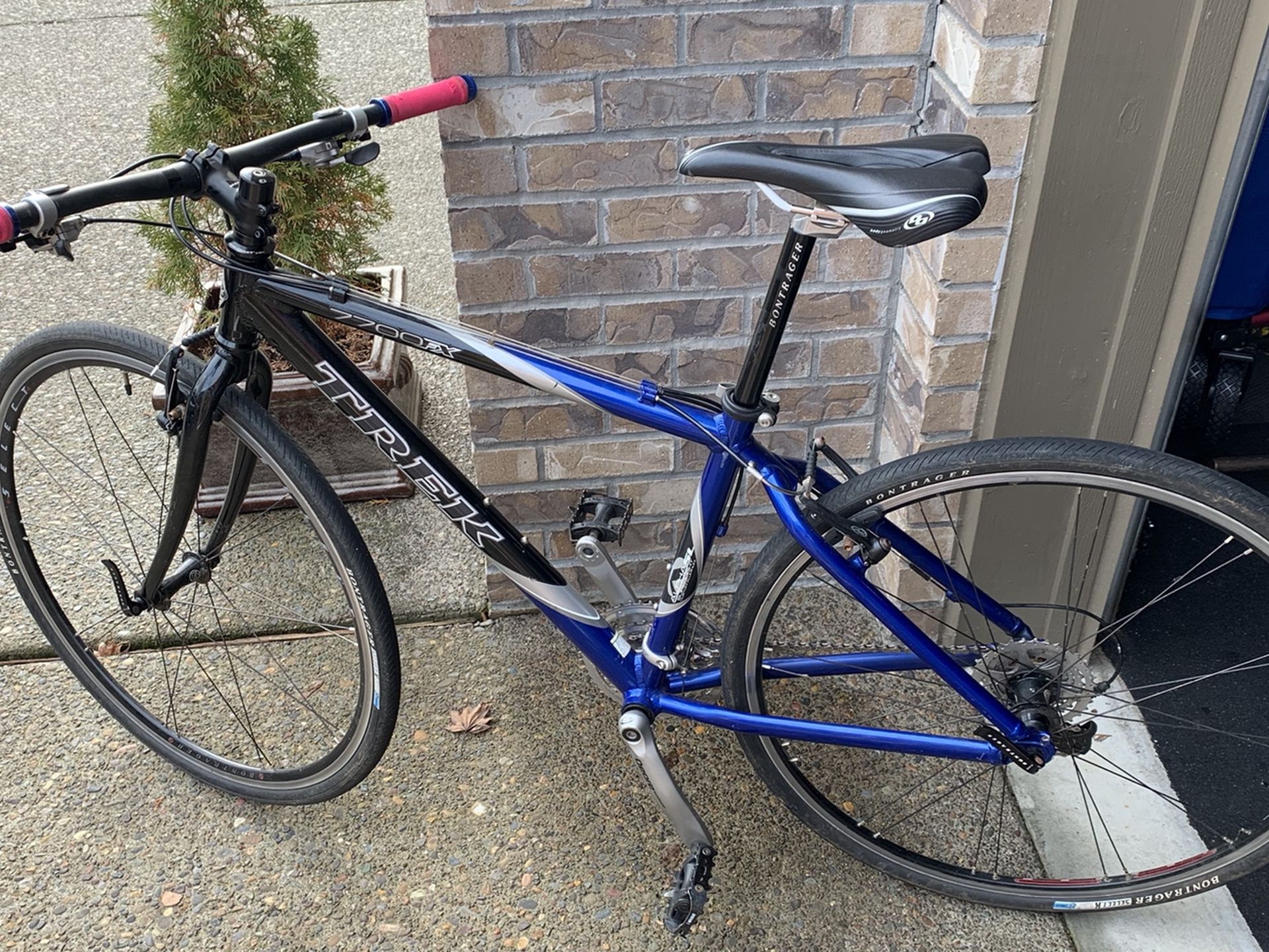 Trek 7700 FX Hybrid Road/Mtn Bike - 17.5” Medium for Sale in Tigard, OR ...