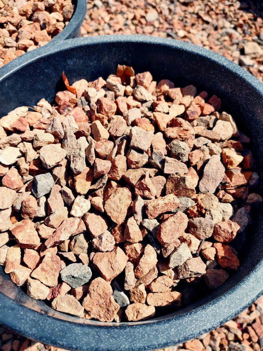 FREE Apache Pink Rock 1/2" for Sale in Phoenix, AZ - OfferUp