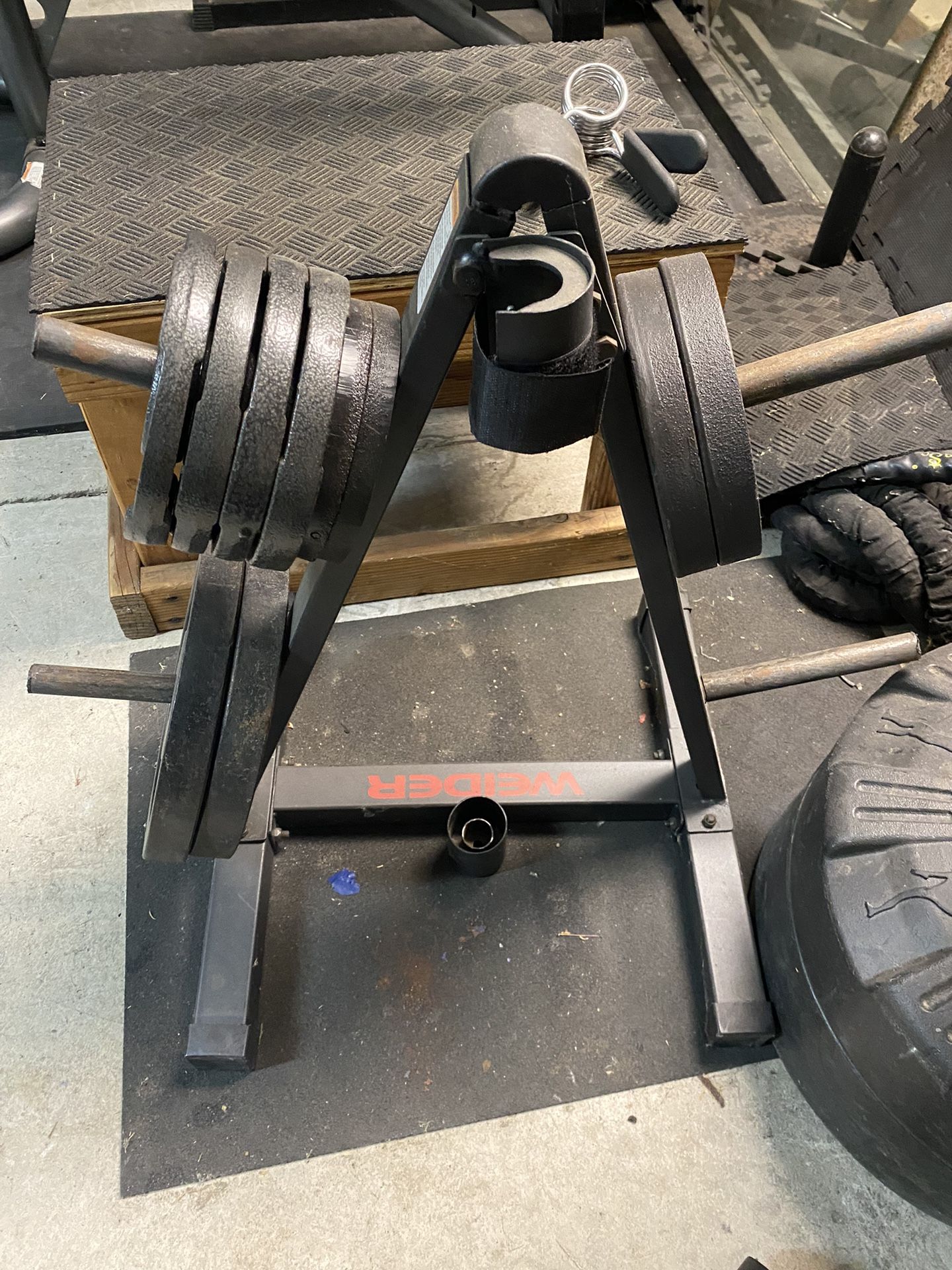 Weight Tree With Barbell Weights for Sale in Rialto, CA - OfferUp