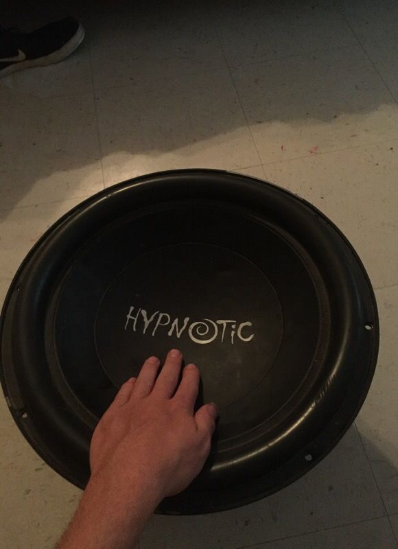 Hypnotic Divini 15" Subwoofer for Sale in San Antonio, TX - OfferUp