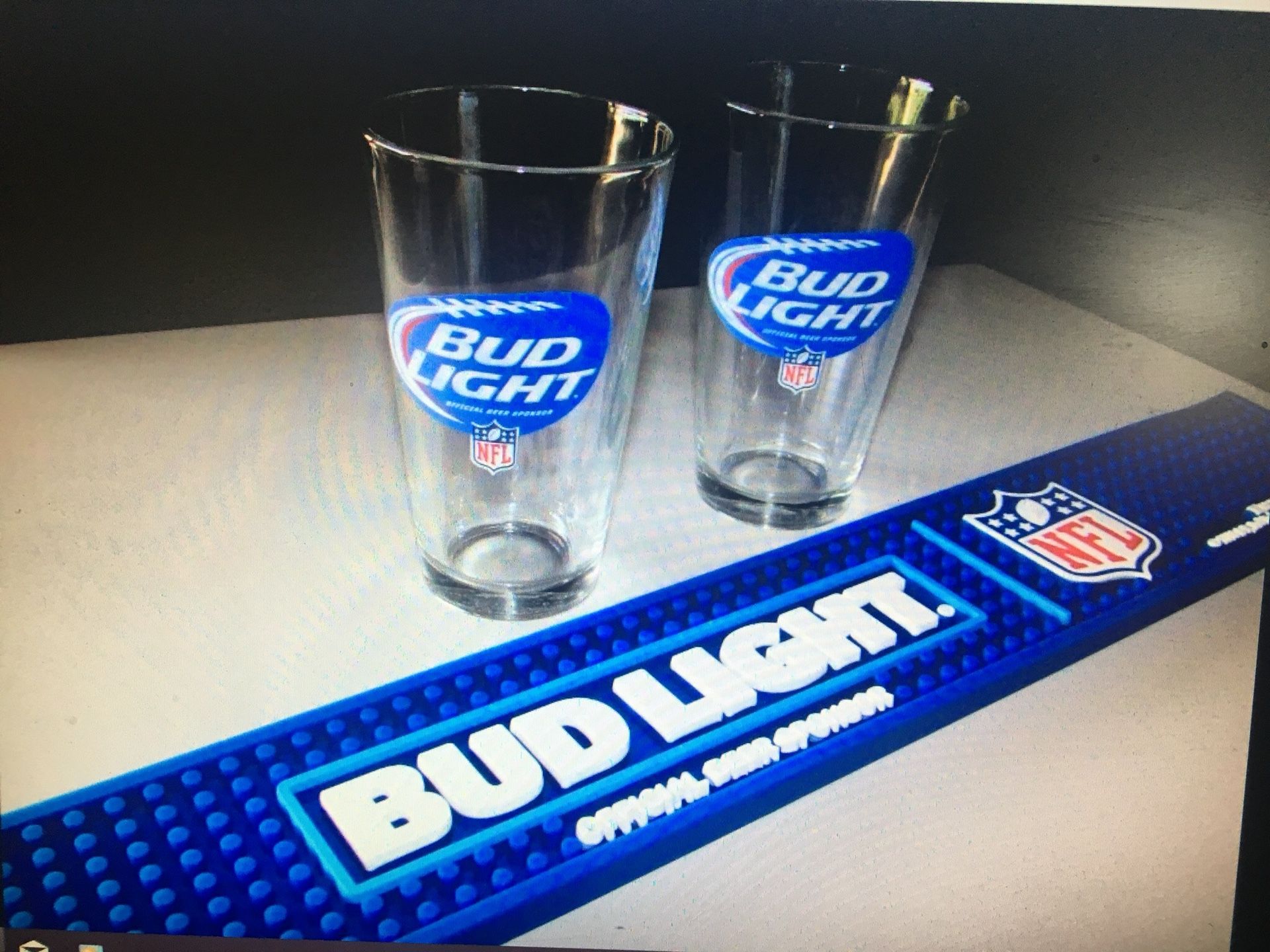 Bud light NFL beer bar mat and pint glass for Sale in Chino Hills, CA ...