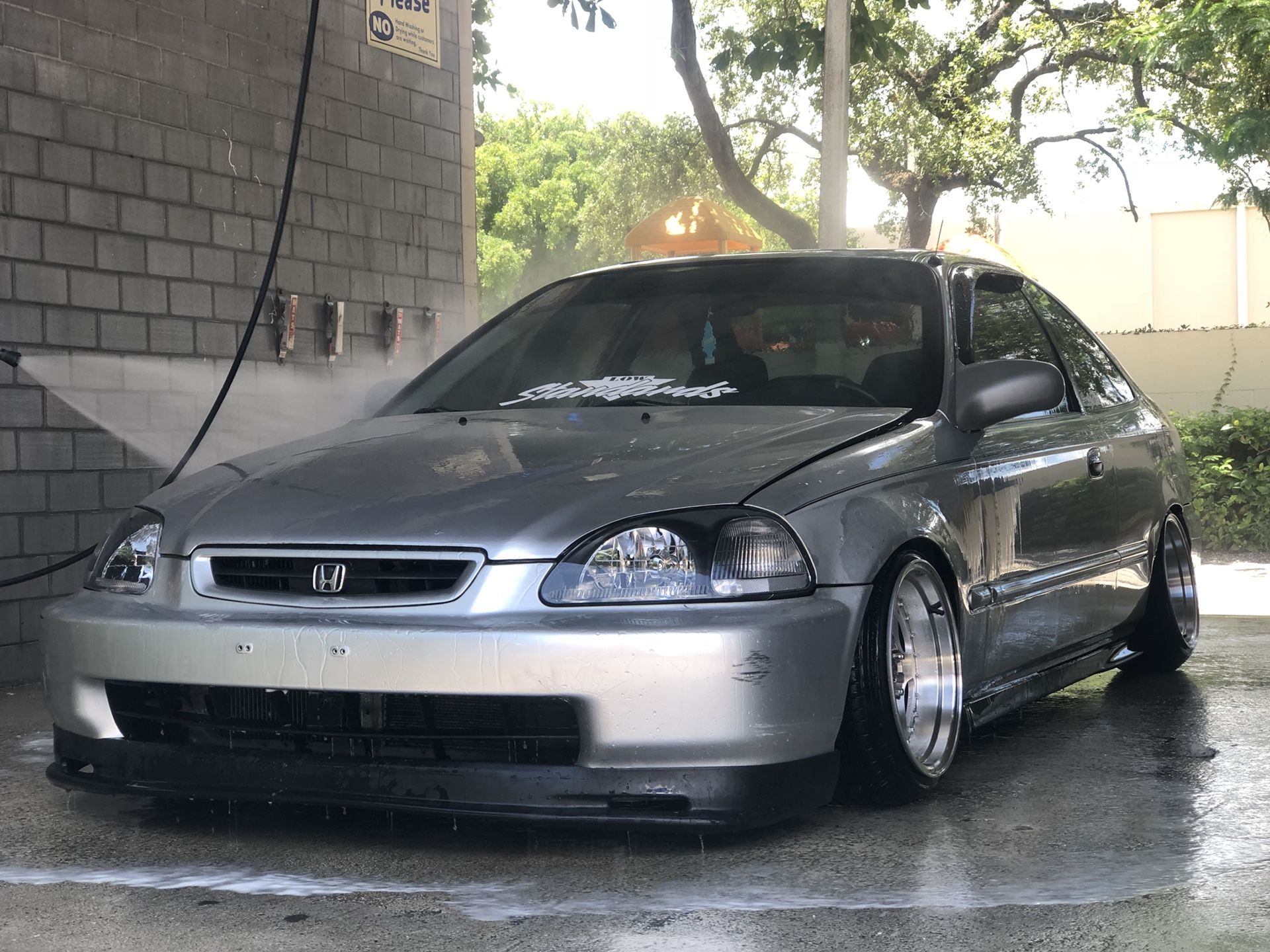 Slammed Honda Civic 98