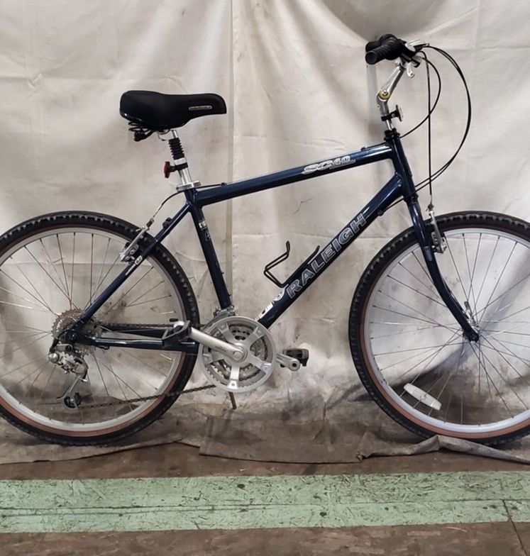 Raleigh Sc40 Comfort Mountain Bike for Sale in Irvine, CA - OfferUp