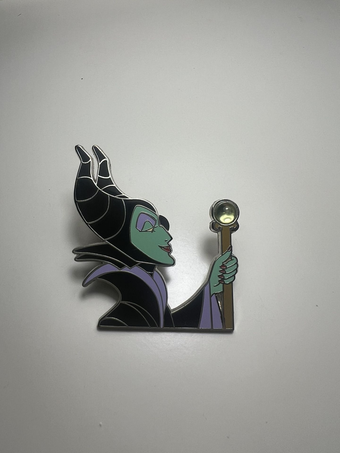 Disney Maleficent Pin for Sale in Menifee, CA - OfferUp