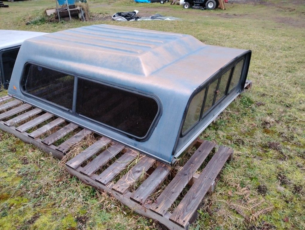 Truck Canopy's/ Four Different Truck Canopys for Sale in Sedro-woolley ...
