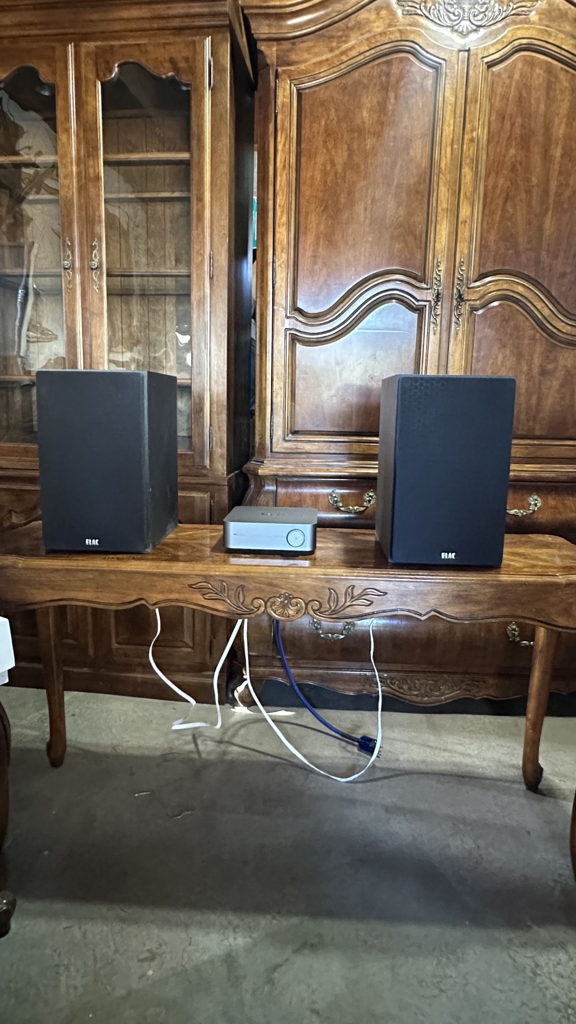 WIIM Amp And ELAC Ub6 Speakers for Sale in Phoenix, AZ - OfferUp
