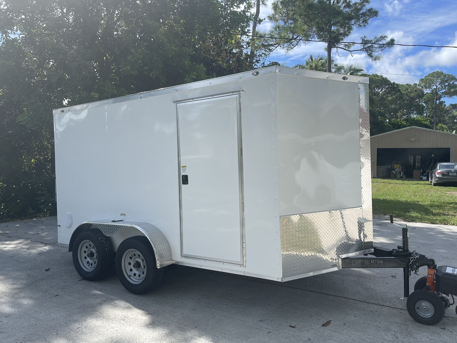 **NEW** 7ft x 12ft Dual Axle Enclosed Cargo Trailer for Sale in Vlg ...