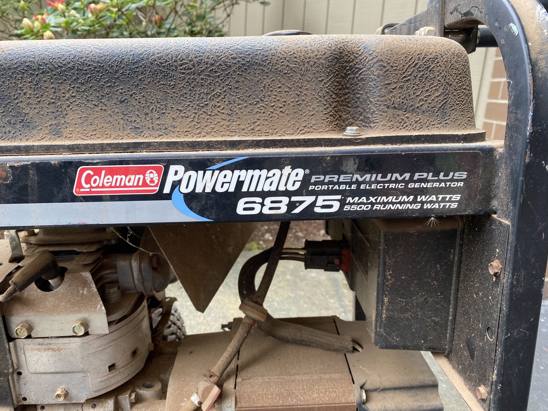 Coleman Powermate 6875 Generator for Sale in Redmond, WA - OfferUp