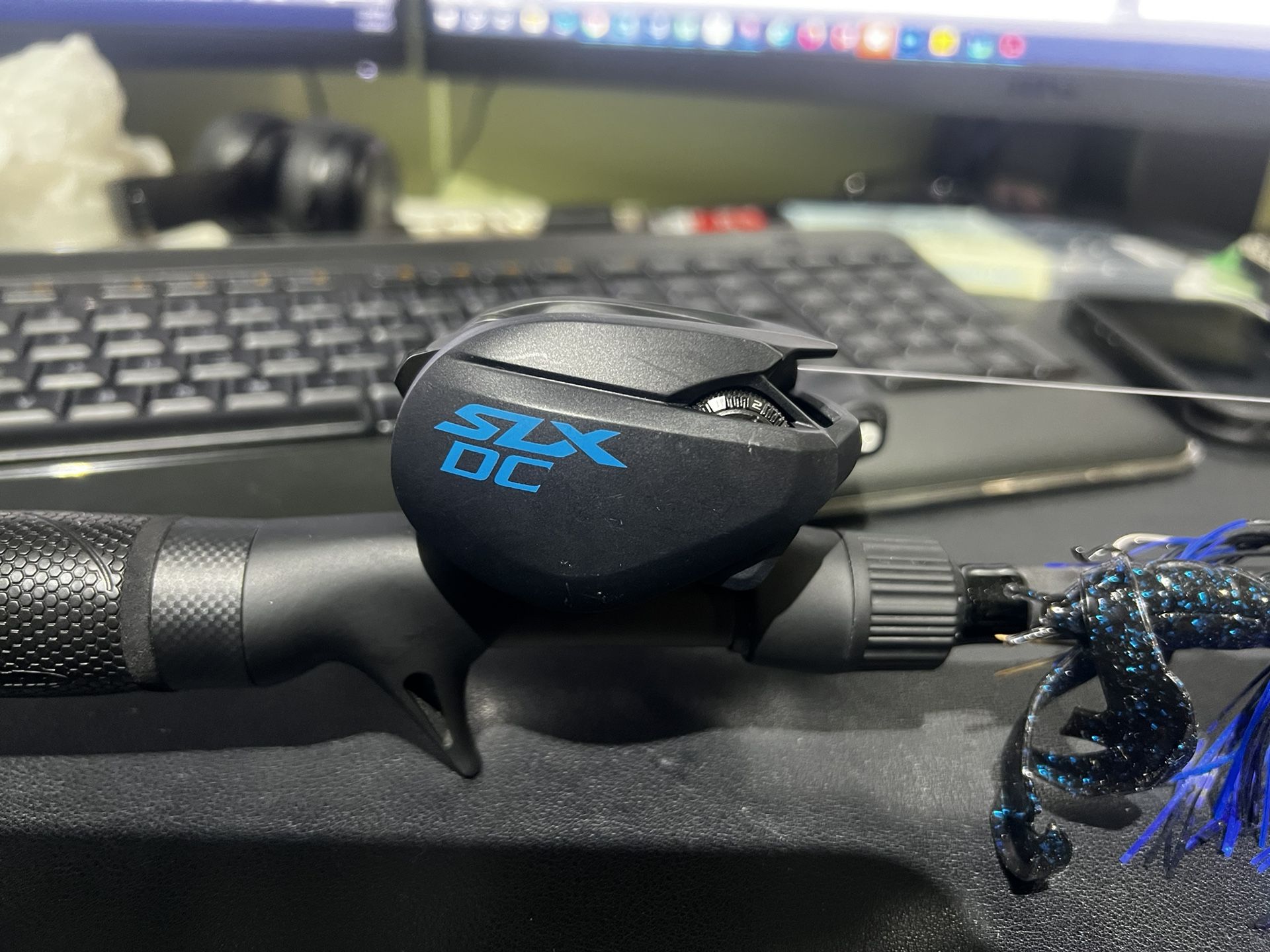 Shimano SLX DC 151HG Baitcaster for Sale in South Gate, CA - OfferUp