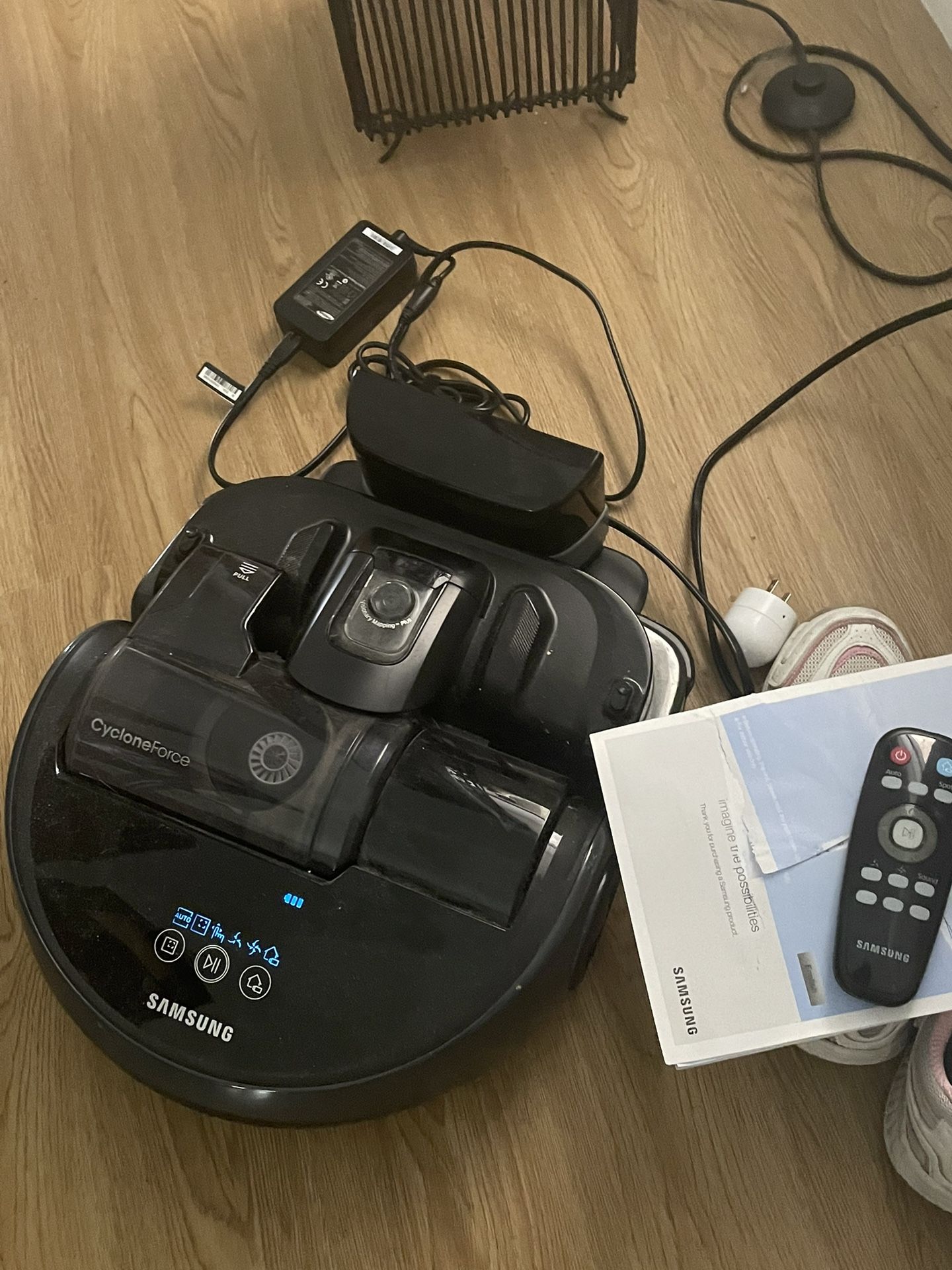 Samsung Robo Vacuum for Sale in Stuart, FL - OfferUp