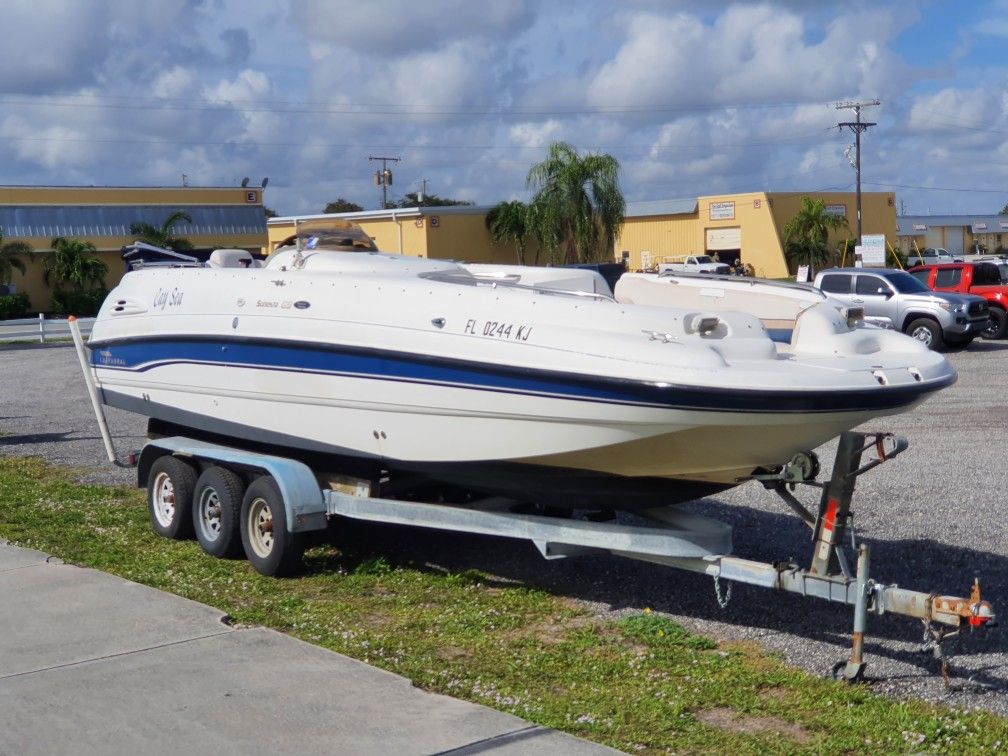 1998 Chaparral Sunesta 252 for Sale in Stuart, FL - OfferUp