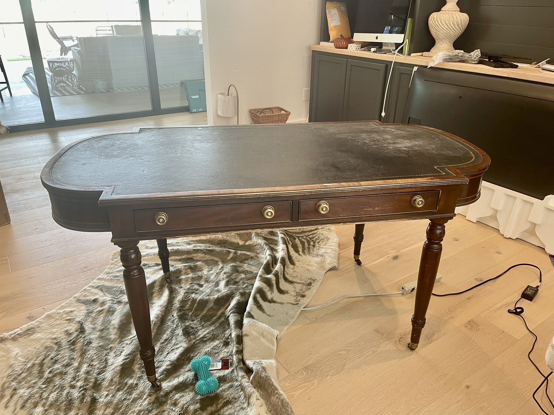 Antique Bombay Desk for Sale in Orlando, FL - OfferUp