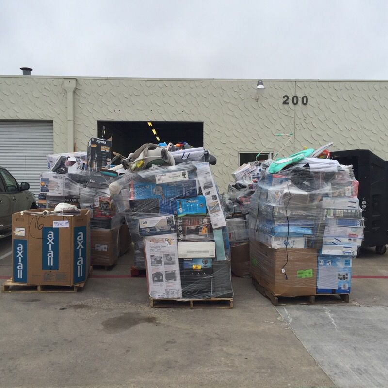 General Merchandise Pallets with Electronics for Sale in Arlington, TX ...