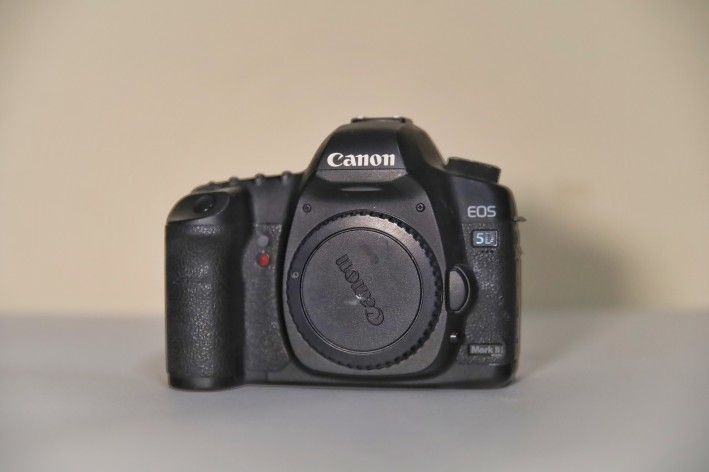 Canon 5D Mark 2 for Sale in Lawndale, CA - OfferUp