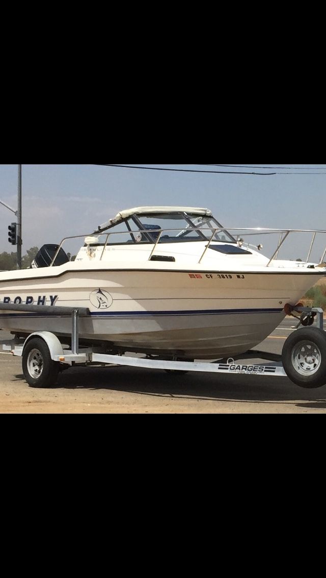1994 Bayliner Trophy 2002 WA for Sale in Hemet, CA - OfferUp