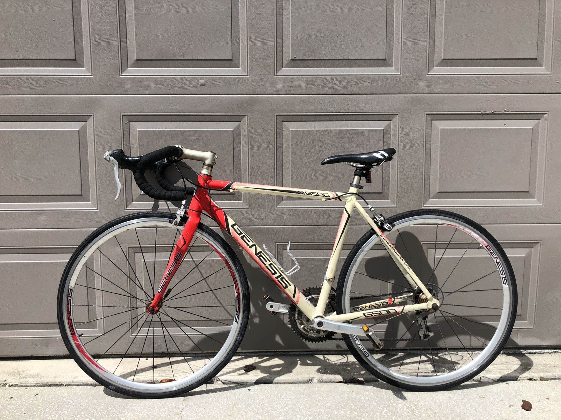 Genesis G500 Road Bike 52cm 700cc for Sale in Orlando, FL - OfferUp
